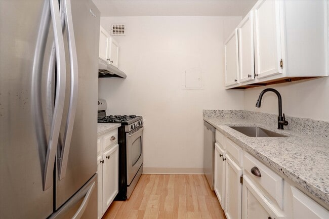 4141 N Henderson Rd Unit 421, Arlington, VA 22203 - Condo for Rent in ...