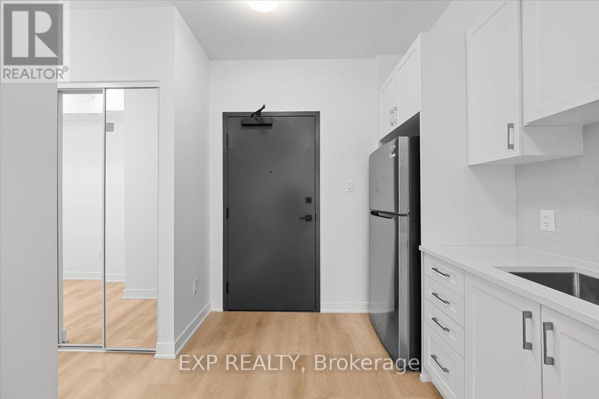 3600 Brian Coburn Blvd. Unité 204, Ottawa, ON K4A 1C4 - Appartement à ...