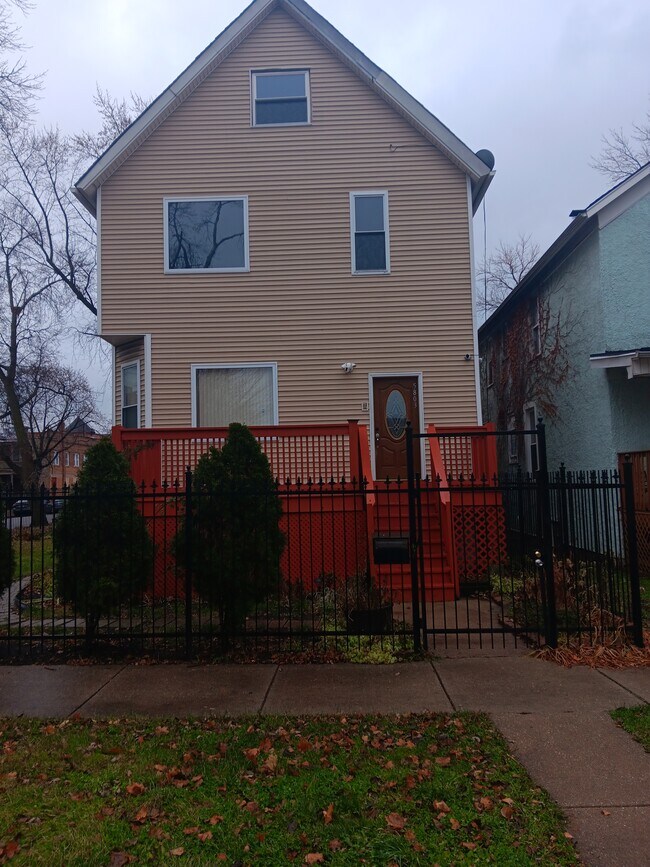 5803 W Rice St Unit 2nd, Chicago, IL 60651 - 5803 W Rice St Chicago, IL ...