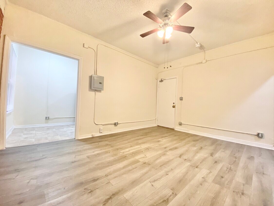 429 S Grand View St Unit 304, Los Angeles, CA 90057 - Room for Rent in ...