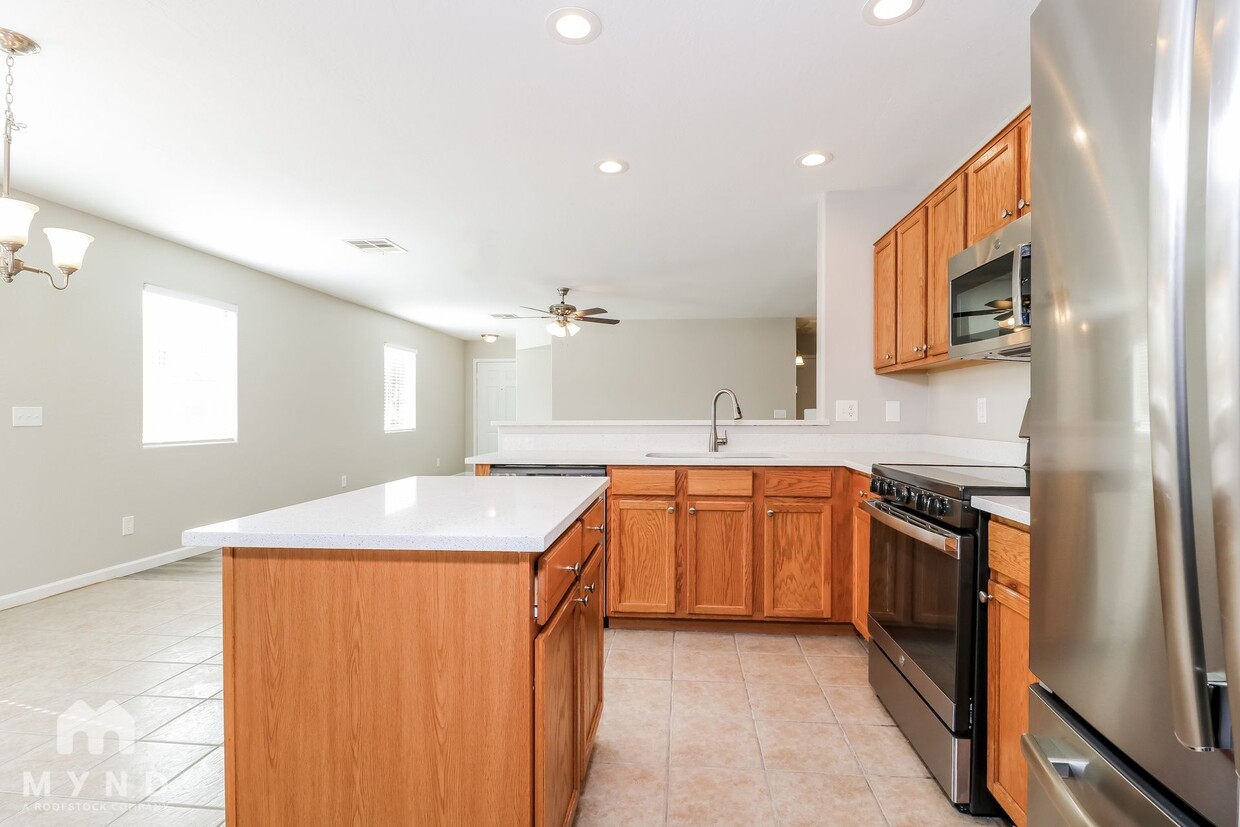 16812 W Marshall Ln, Surprise, AZ 85388 | Apartments.com