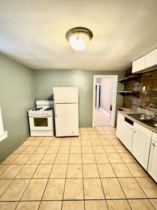 811 S Quaker Ave, Tulsa, OK 74120 - House Rental in Tulsa, OK ...