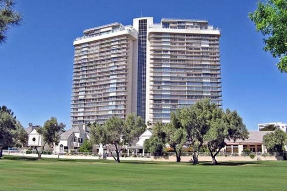 Regency Towers Apartments - Las Vegas, NV | Apartments.com