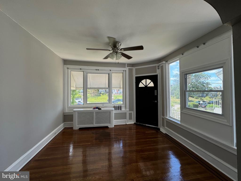 5611 Gainor Rd, Philadelphia, PA 19131 - Townhome Rentals in ...