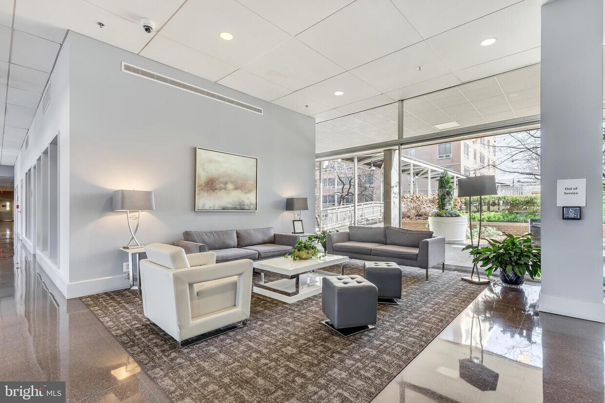 800 4th St SW Unit S424, Washington, DC 20024 - Room for Rent in ...