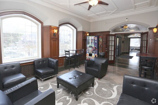 The Saum & Hutcheson Arms Apartments - St. Louis, MO | Apartments.com