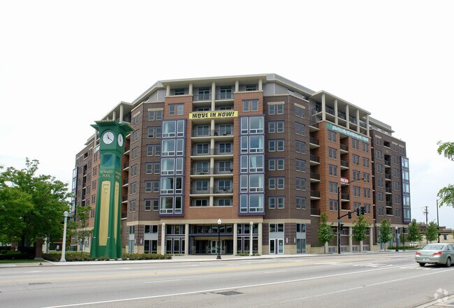 Parkside of Old Town Apartments - Chicago, IL | Apartments.com