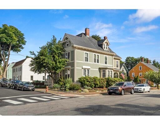 54 Bromfield St Unit #5Penthouse, Newburyport, MA 01950 - Condo for ...