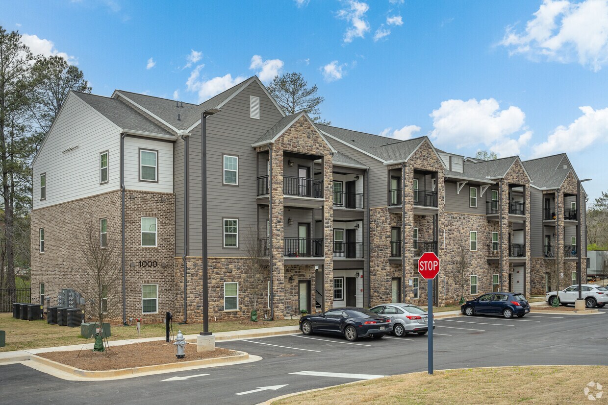 Alcove at River's Edge - Alquileres en Dacula, GA | Apartamentos.com