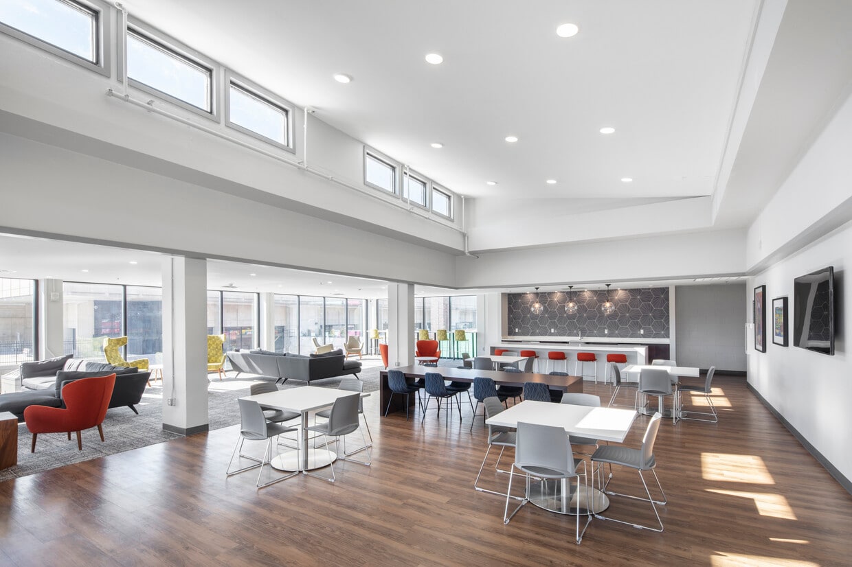 Skyview Downtown - 10 Chestnut St Springfield, MA 01103 | Apartments.com