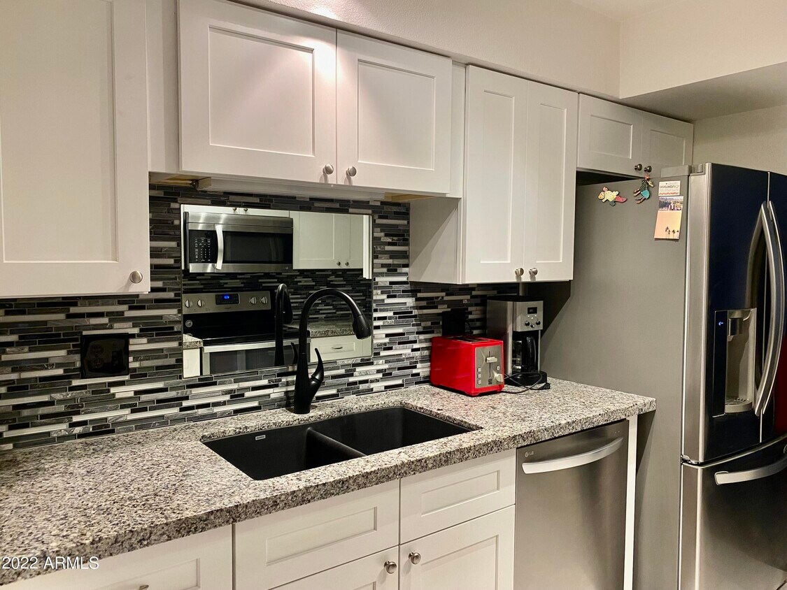 9445 N 94th Pl Unit 111, Scottsdale, AZ 85258 - Room for Rent in ...