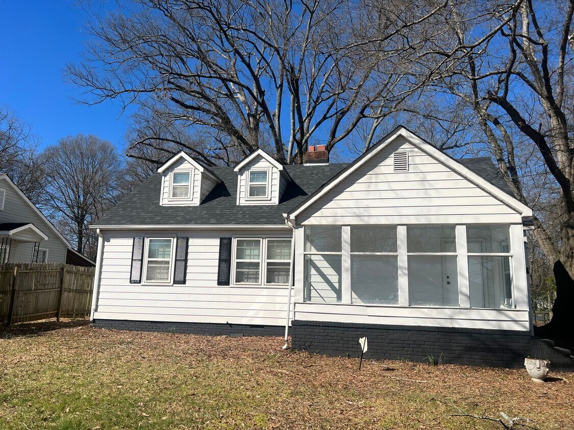 1300 Edgewood Rd, Charlotte, NC 28208 - House Rental in Charlotte, NC ...