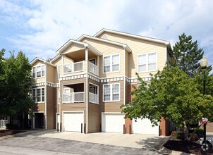 Steeplechase On Maple Rentals - Omaha, NE | Apartments.com