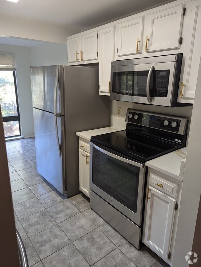 The Park at Kingsview Village Apartments for Rent - Gaithersburg, MD ...