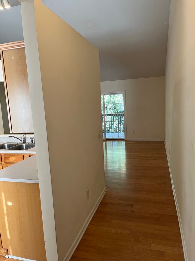 5132 Greenville Loop Rd Unit 5132C, Wilmington, NC 28409 - Condo for ...