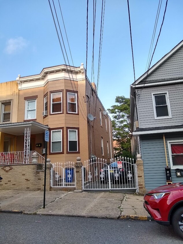 318 Williamson St Unit 1st Floor, Elizabeth, NJ 07202 - 318 Williamson St Elizabeth, NJ 07202 ...