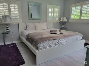 Lake Ridge Key Apartments for Rent with Hardwood Floors - Fort ...