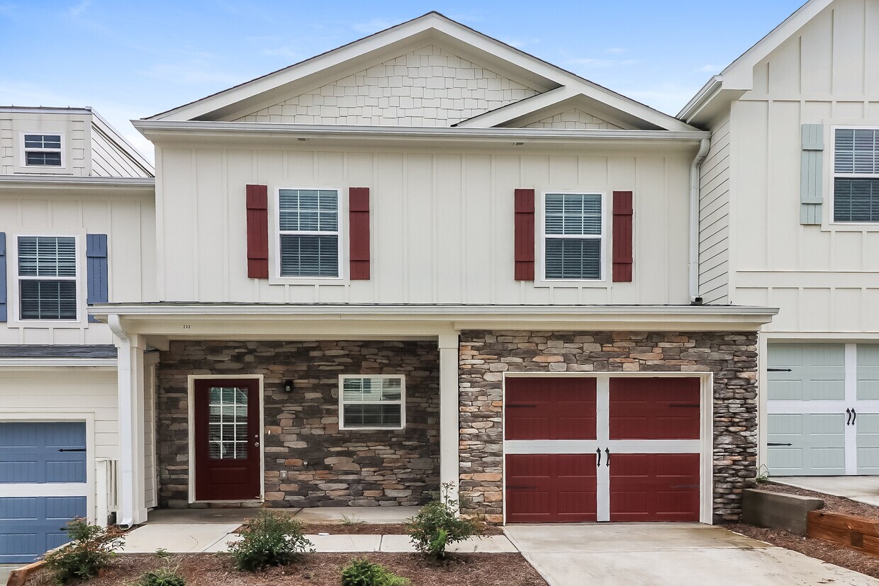 232 Riley Cir, Dawsonville, GA 30534 | Apartments.com