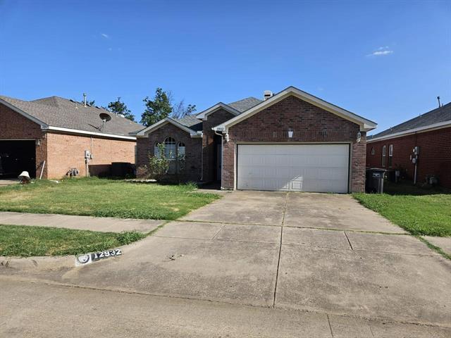 12932 Honey Locust Cir Euless, TX 76040 - Alquileres en Euless, TX ...