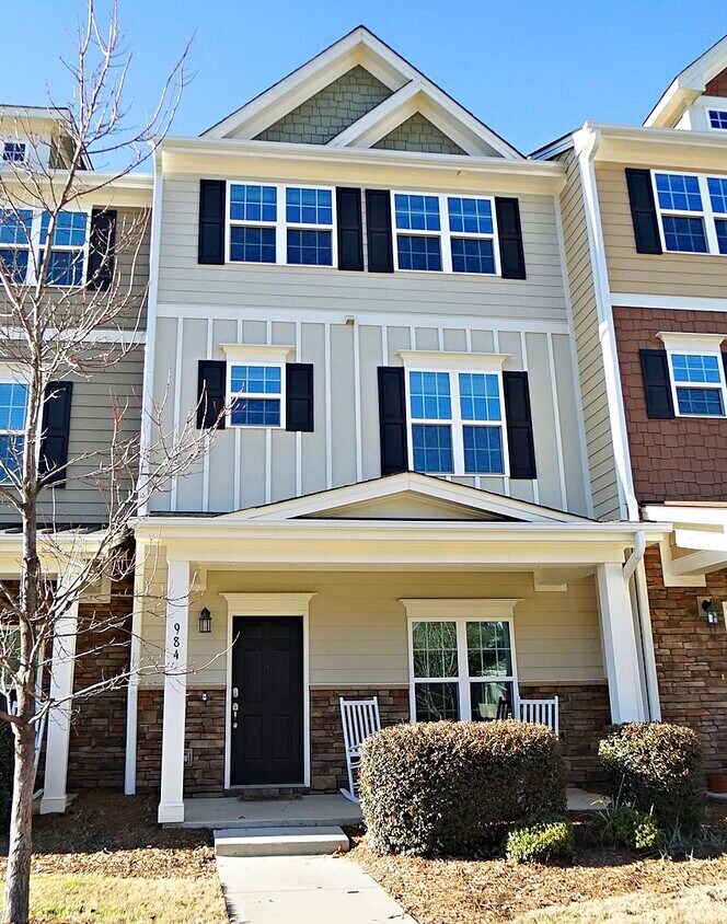984 Tender Dr, Apex, NC 27502 - Townhome Rentals in Apex NC ...