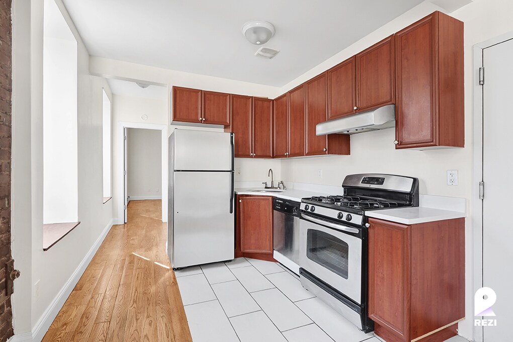 2159 5th Ave Unit 2B, New York, NY 10037 | Apartments.com