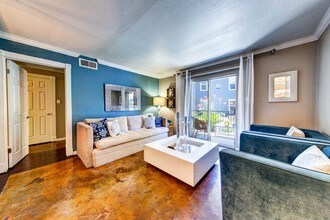 Austin Midtown Apartments Rentals - Austin, TX | Apartments.com