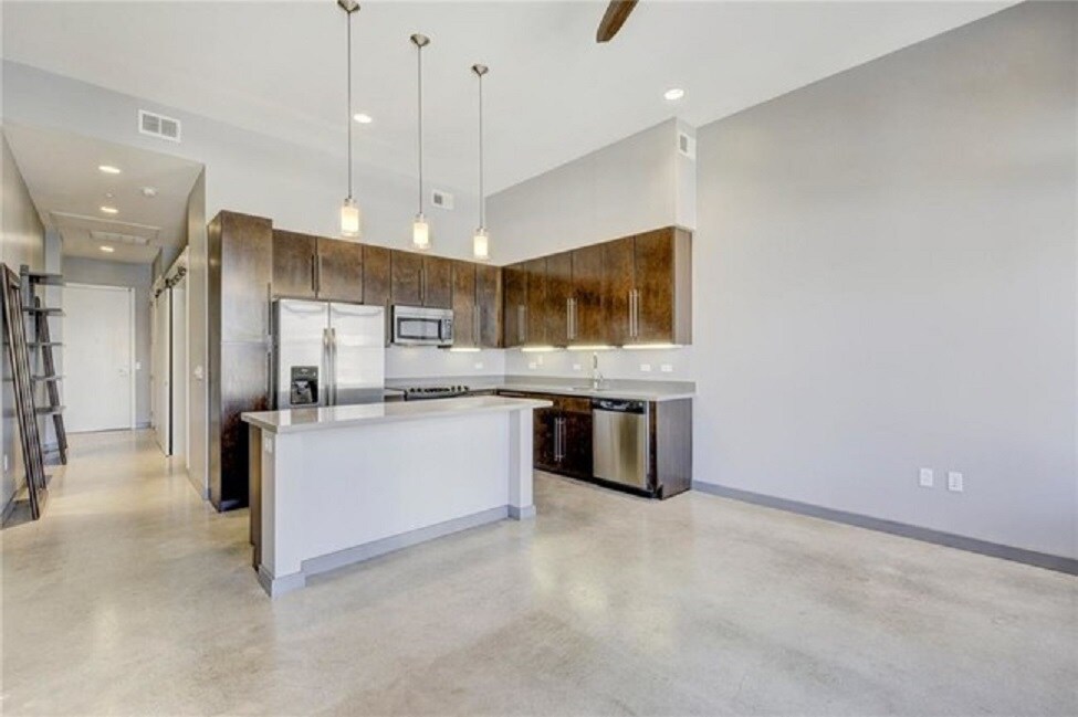 507 Sabine St Unit 701, Austin, TX 78701 - Condo for Rent in Austin, TX ...