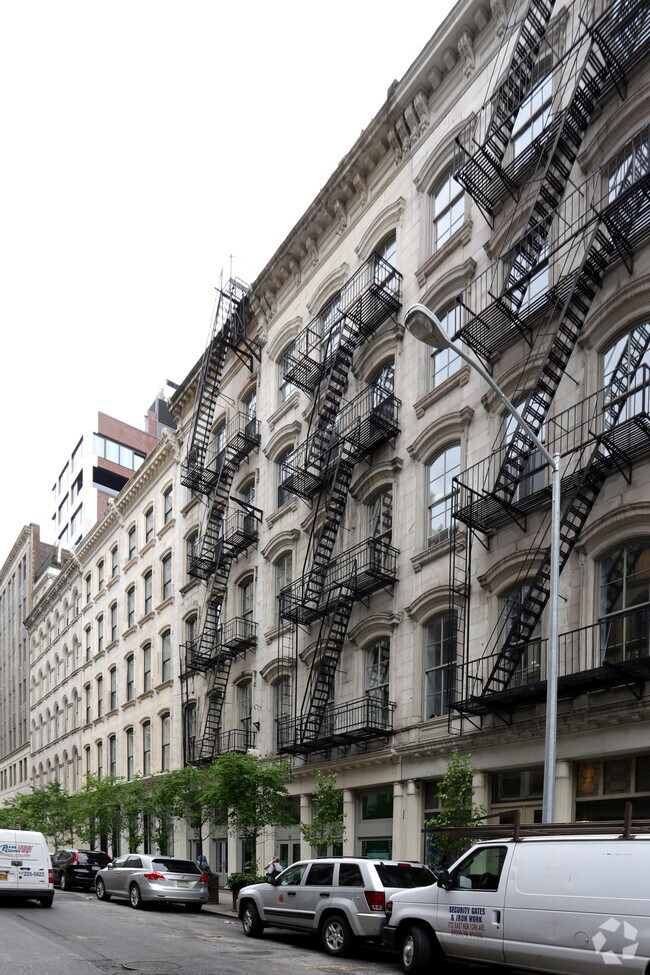 51 Warren St, New York, NY 10007 Apartments - New York, NY | Apartments.com