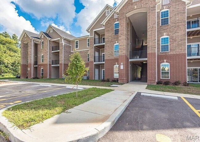 North View at Lake Saint Louis Condos for Rent | Apartments.com