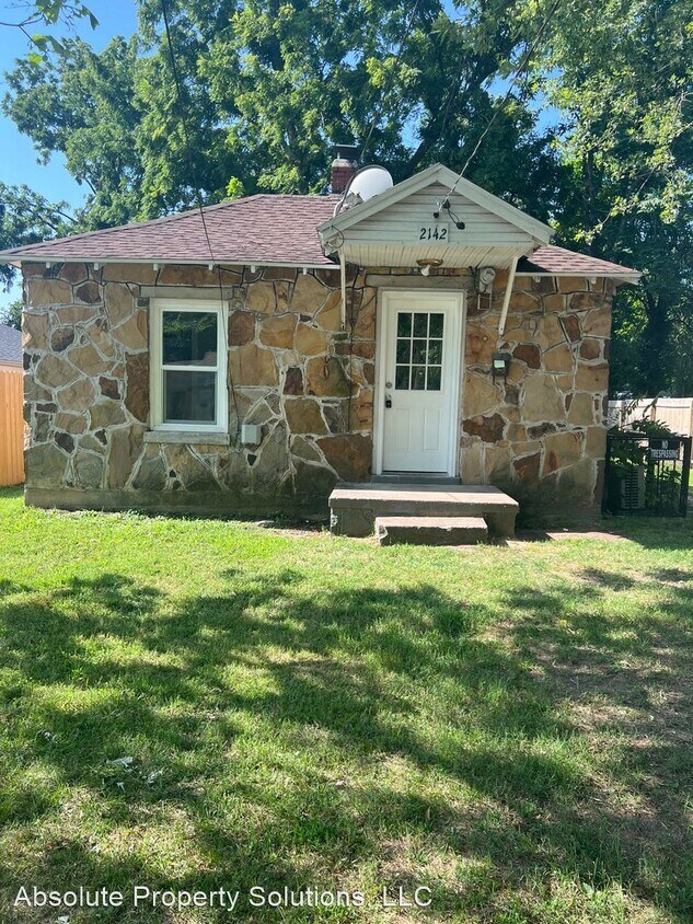 2142 W Chestnut St, Springfield, MO 65802 - House Rental in Springfield ...