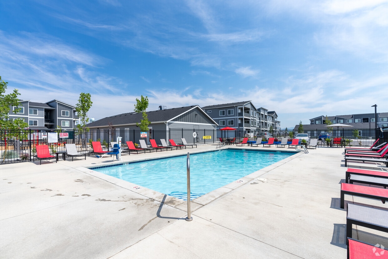The Residence at Corbin Crossing - 12806 Railway Ave Rathdrum, ID 83858 ...