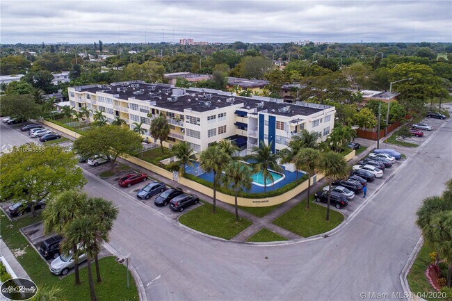 2175 NE 170th St Unit 310, North Miami Beach, FL 33162 - Condo for Rent in North Miami Beach, FL ...