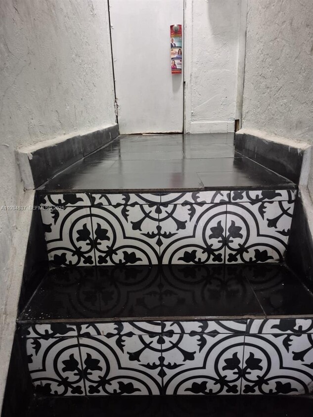 66 W 13th St Unit 4, Hialeah, FL 33010 - Room for Rent in Hialeah, FL ...