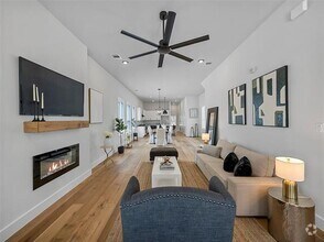 La Bajada Trinity Groves Apartments for Rent - Dallas, TX - 1,150 ...