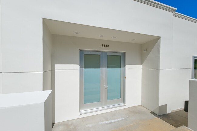 3322 Oak Glen Dr, Los Angeles, CA 90068 - House Rental in Los Angeles ...