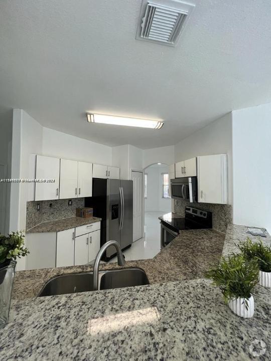 Best Luxury Catalina Apartments for Rent - Doral, FL - 11 Rentals | Apartments.com