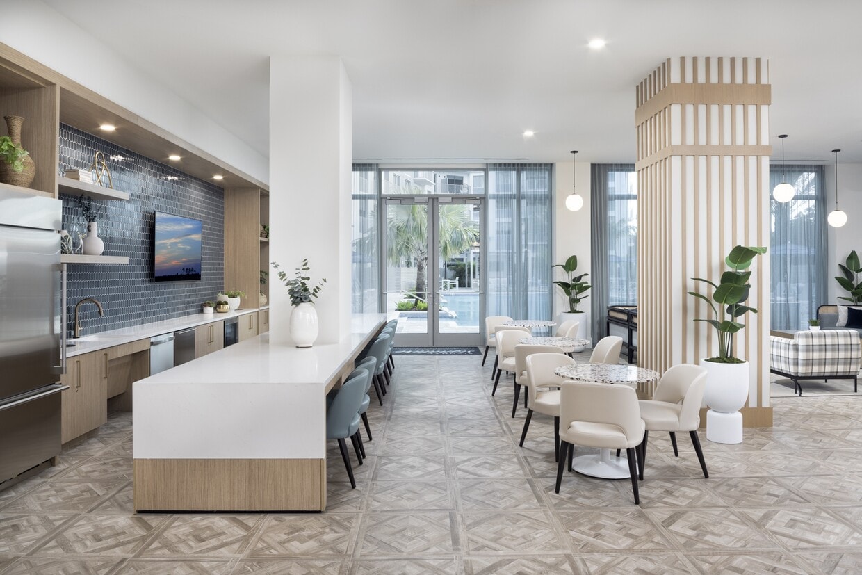 The Marc at Palm Beach Gardens - 3955 Design Center Dr Palm Beach ...