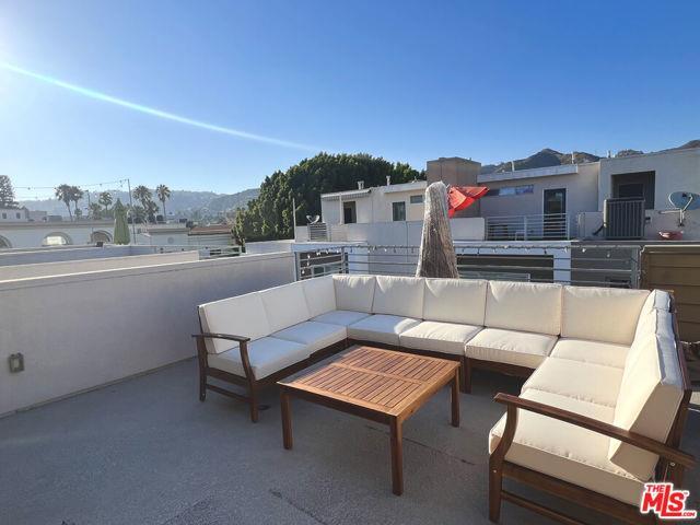 1400 N Fuller Ave, Los Angeles, CA 90046 - House Rental in Los Angeles ...