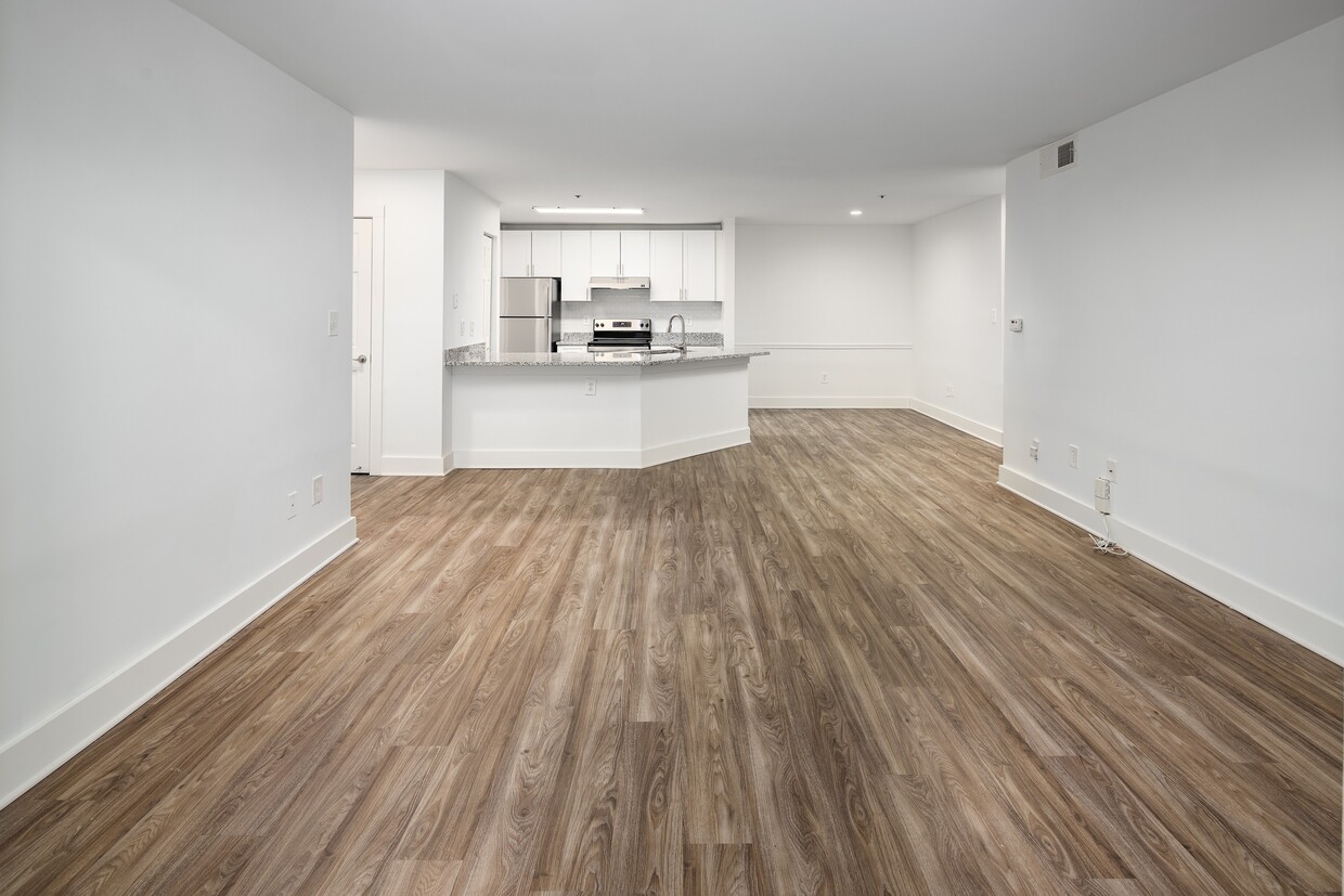 Wesley St. Claire Apartments at Lawrenceville - 3350 Sweetwater Rd ...