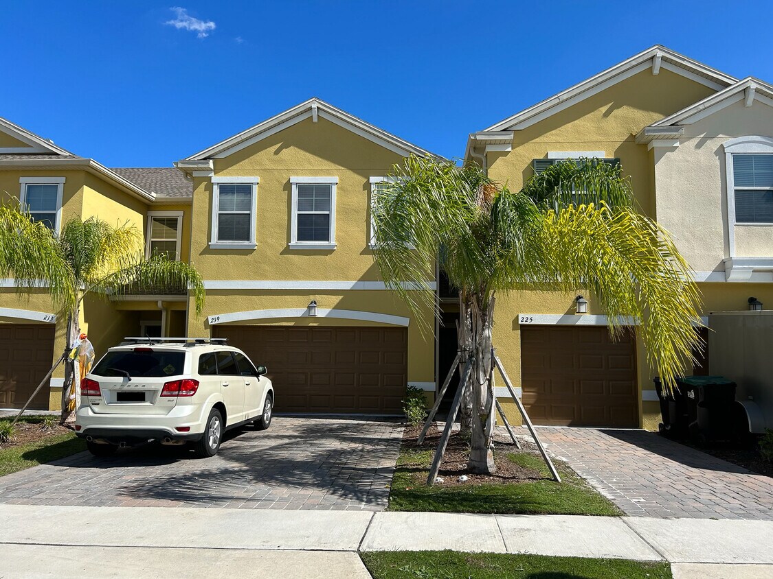 225 Muscogee Ln, Alafaya, FL 32825 - Townhome Rentals in Alafaya FL ...