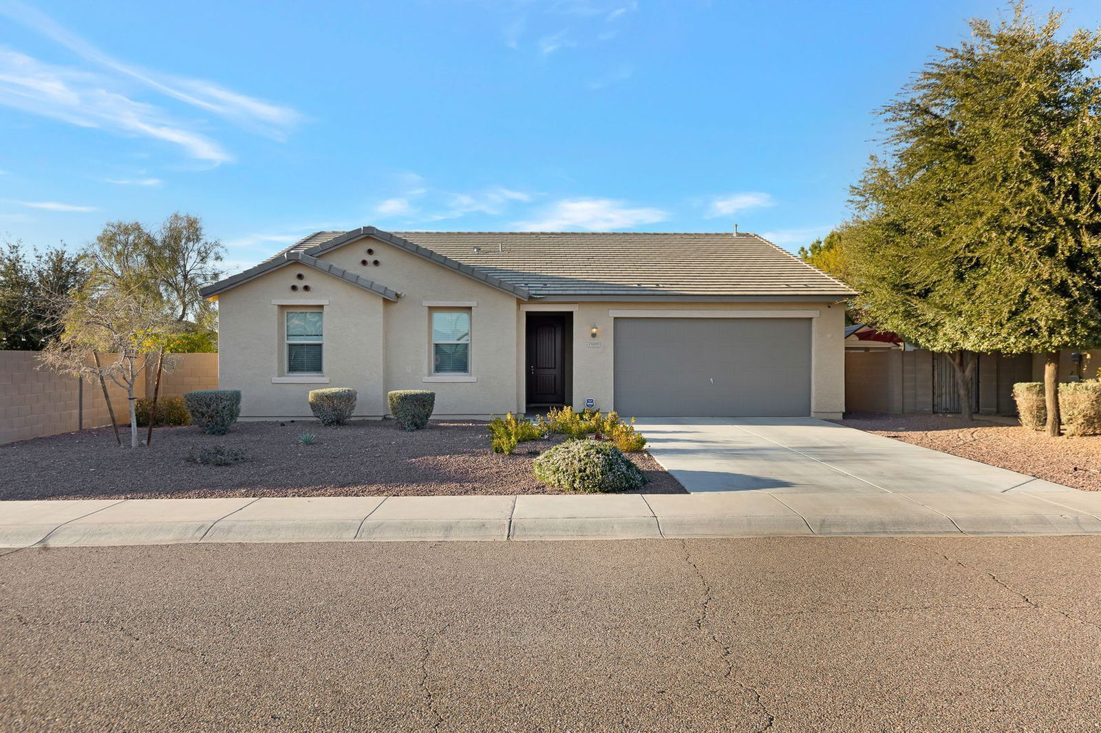 7608 W St Kateri Dr, Phoenix, AZ 85339 - House Rental in Phoenix, AZ ...