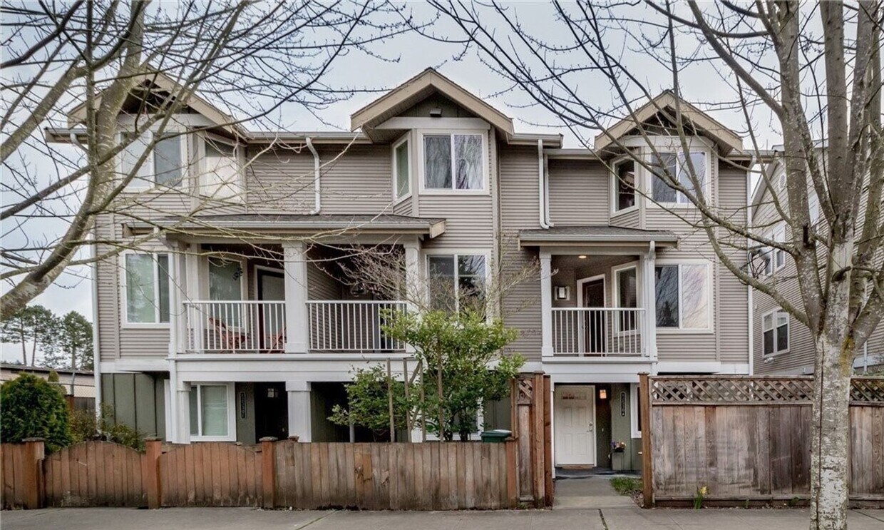 12530 A 26th Ave NE, Seattle, WA 98125 - Townhome Rentals in Seattle WA | Apartments.com