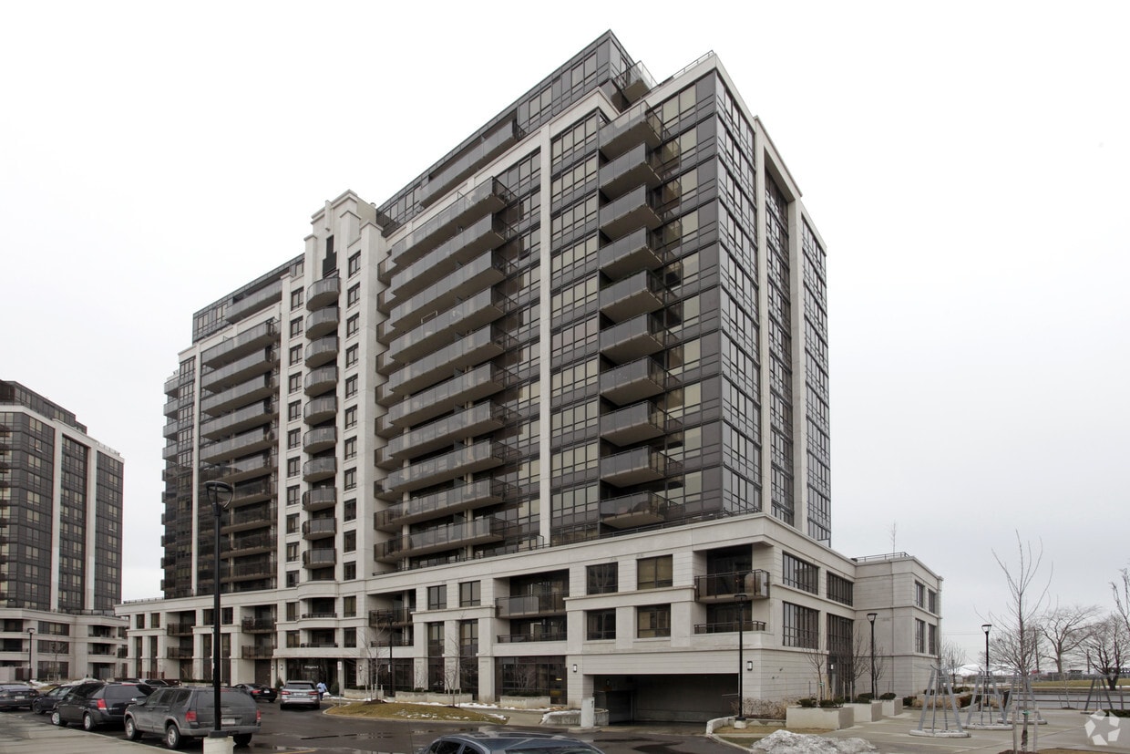 1070 Sheppard Ave W, Toronto, ON M3H 2M5 Apartments - 1070 Sheppard Ave ...