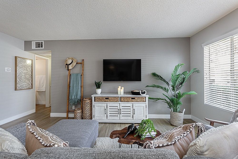 848 Weber Cir, Ventura, CA 93003 - Townhome Rentals in Ventura CA ...