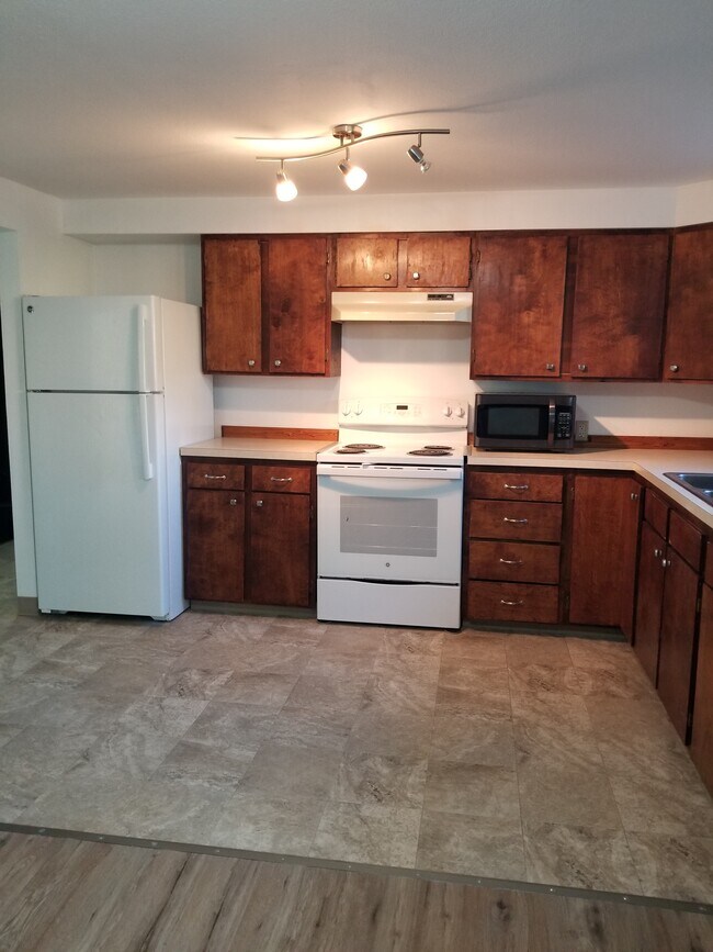 51832 Gary Ct Unit Apt.# 1, Kenai, AK 99611 - 51832 Gary Ct Kenai, AK ...