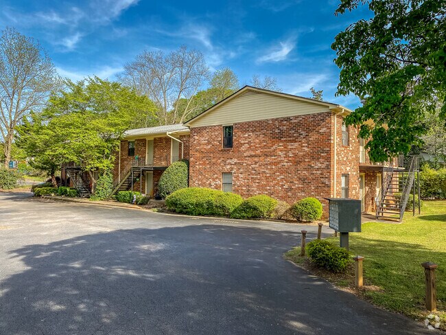 Boulevard Apartments for Rent with Parking - Athens, GA - 3 Rentals ...