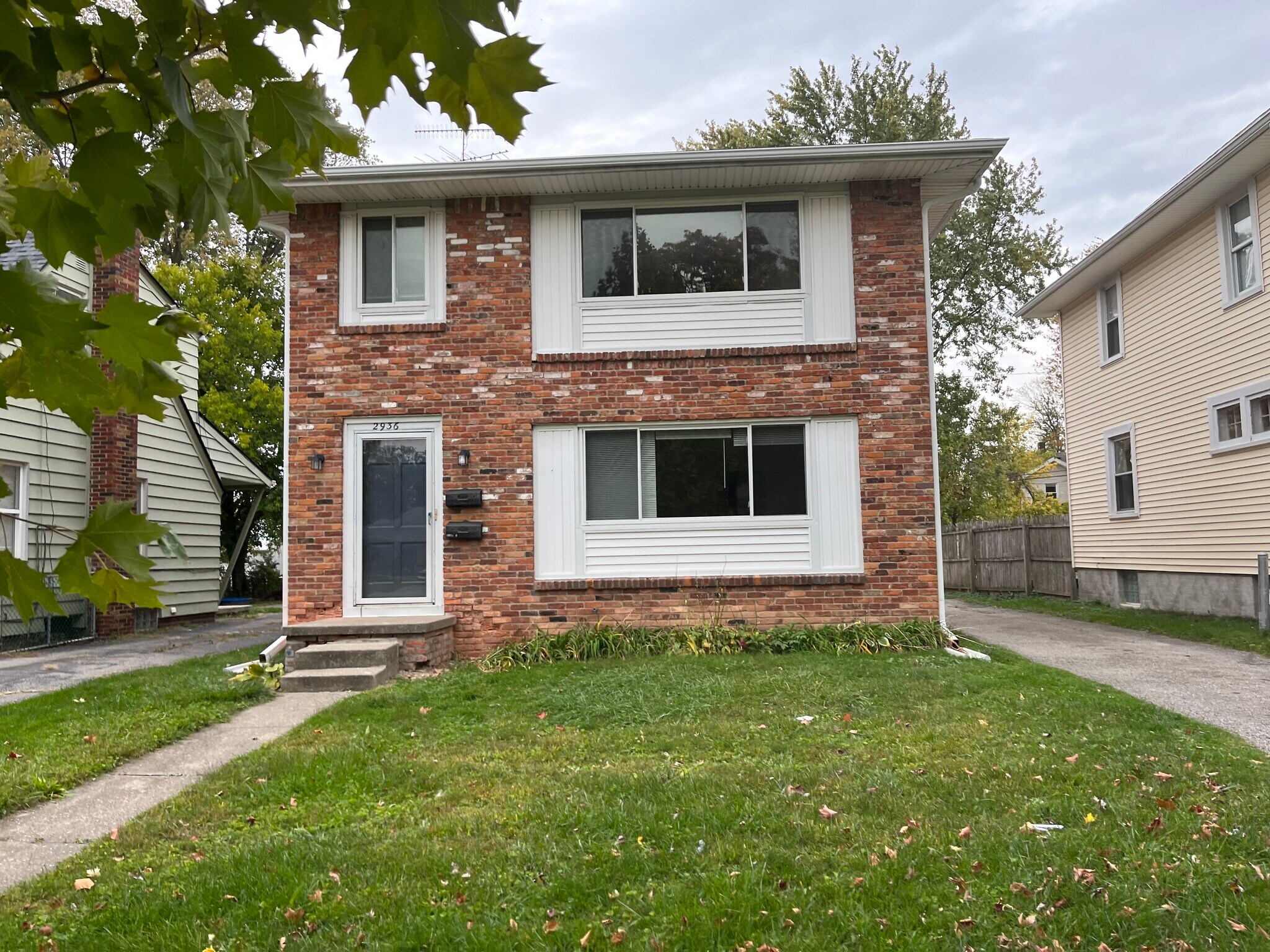 2936 Northwood Ave, Toledo, OH 43606 - Townhome Rentals in Toledo OH ...
