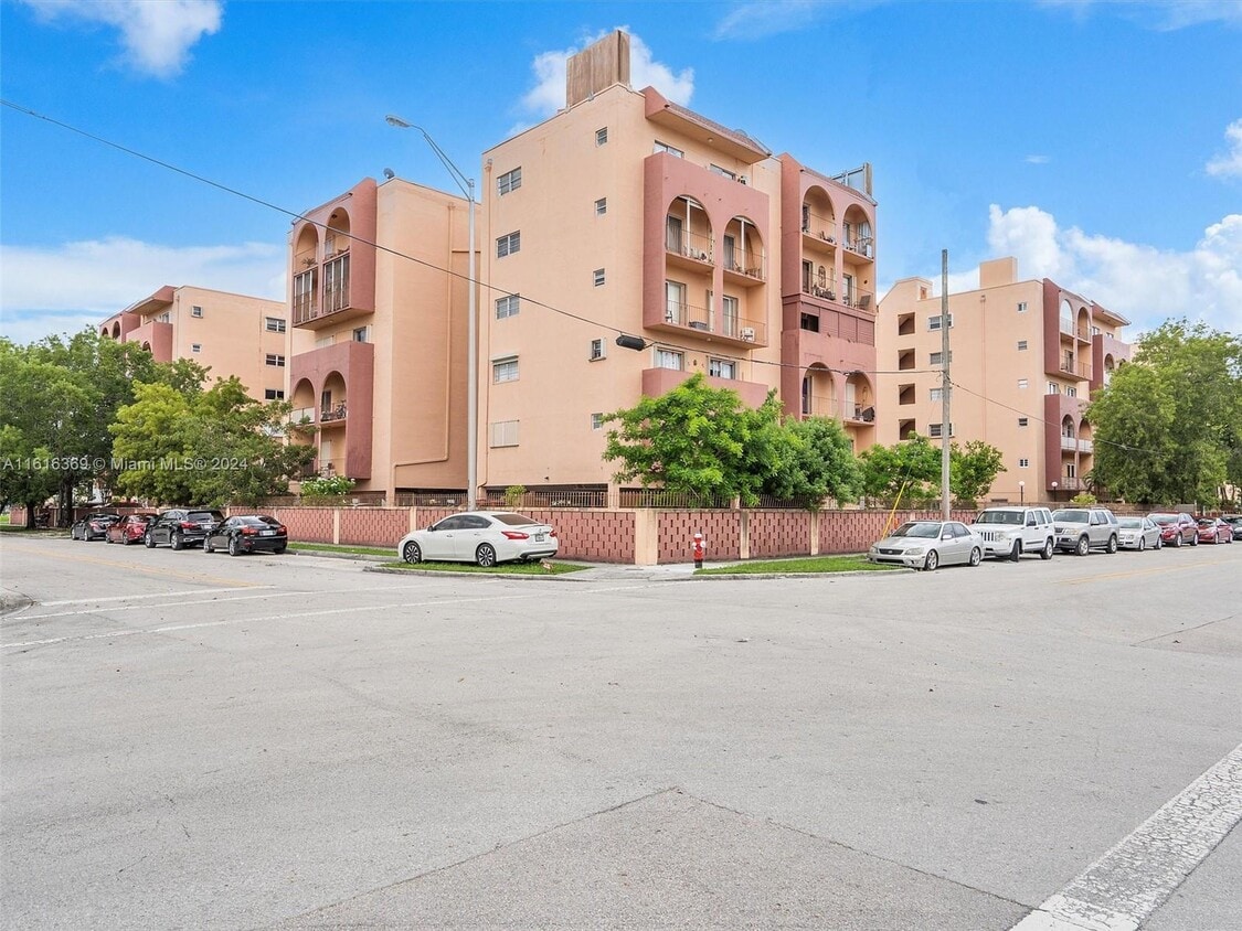 440 E 23rd St Unit 1510, Hialeah, FL 33013 - Condo for Rent in Hialeah ...