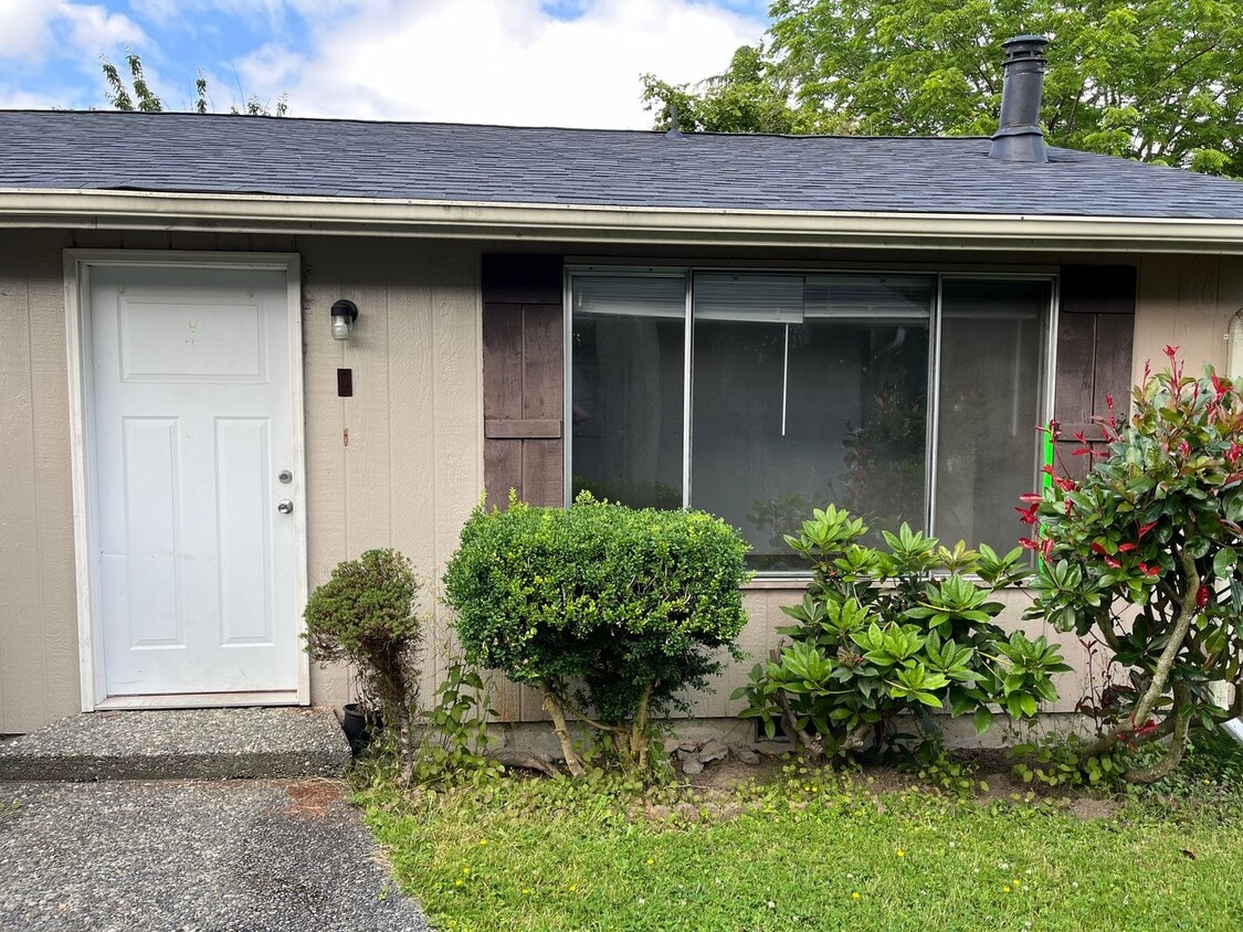 2201 N 20th Pl Unit C, Mount Vernon, WA 98273 - Room for Rent in Mount ...