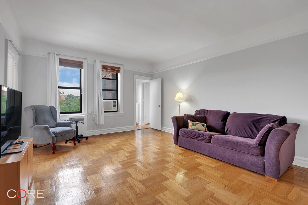 76-66 Austin St, Queens, NY 11375 - Condo for Rent in Queens, NY ...